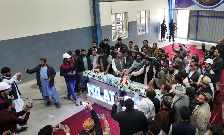 Govt strives for permanent supply of electricity to industries: Baradar
